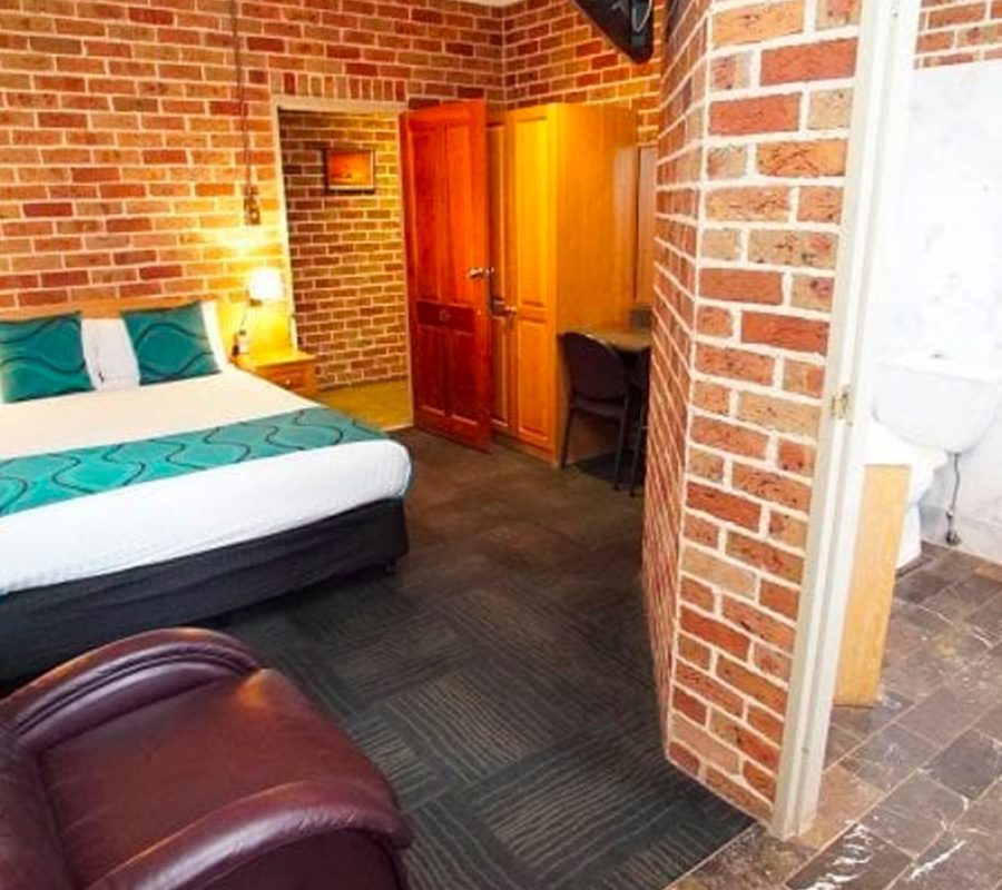 The Bagtown Hotel | Griffith Exies Accommodation